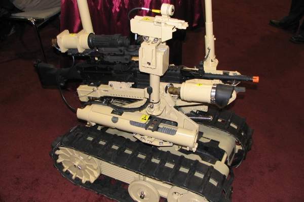 Detect and diffuse – The top 5 military robots for explosive ordnance ...