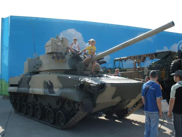 2S31 Vena 120mm Self-Propelled Gun - Army Technology