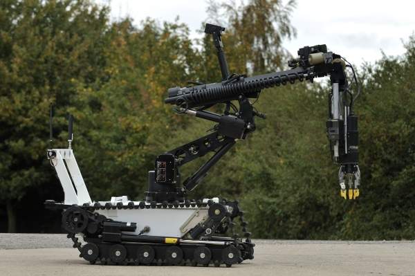 Armed, aware and dangerous: the top five military robots - Army Technology