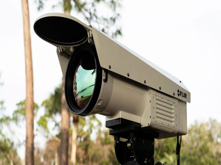 FLIR launches mid-wave infrared thermal camera