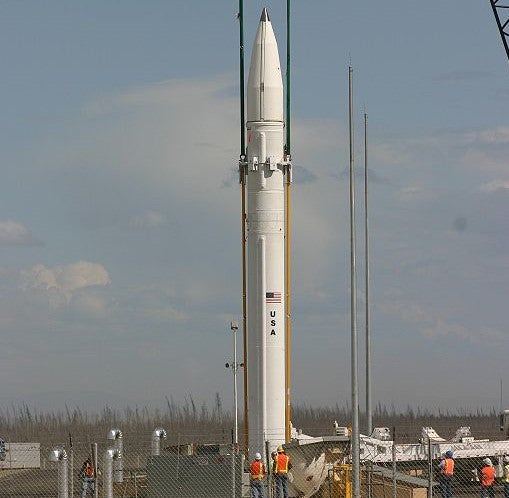 Northrop Grumman, Raytheon partner to bid for MDA’s NGI contract