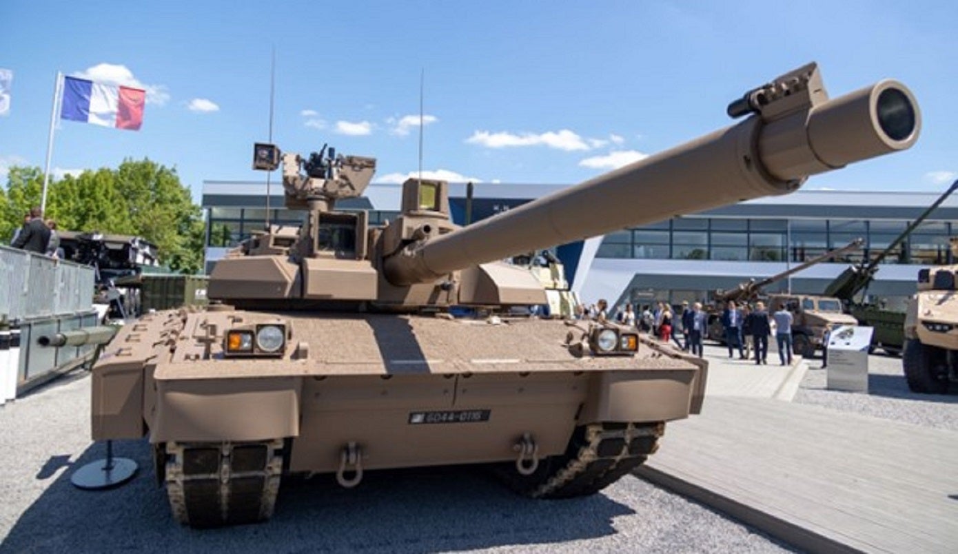Safran and Nexter integrate sights on the evolving Leclerc tank - Army ...