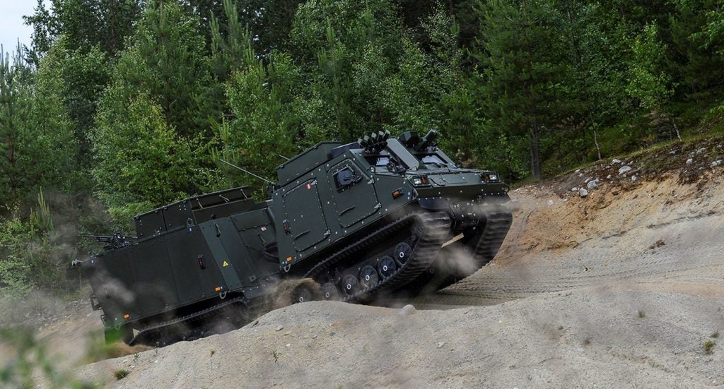 New DRS wide-field thermal camera to safeguard military vehicles - Army ...