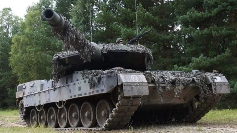 Is the Leopard 2 A-RC 3.0 an Abrams X, Challenger 3.5, or something ...