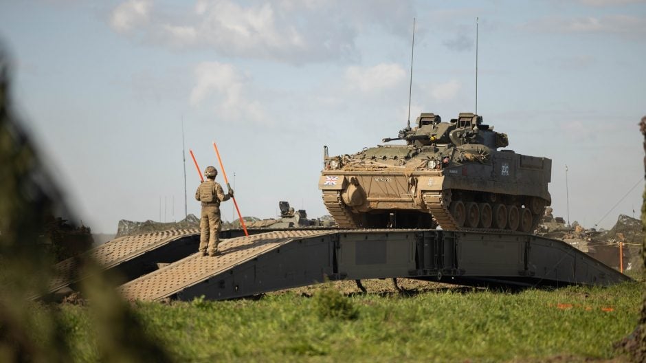 CV90 Infantry Fighting Vehicle: Lessons for the British Army's Warrior ...